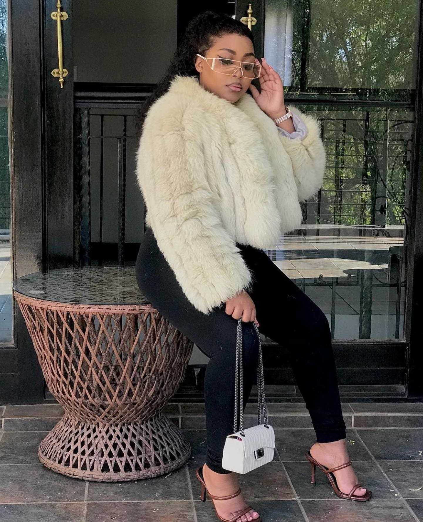 Gorgeous & Chic Fashion Styles for Women, Volume 1. | STYLESCATALOG
